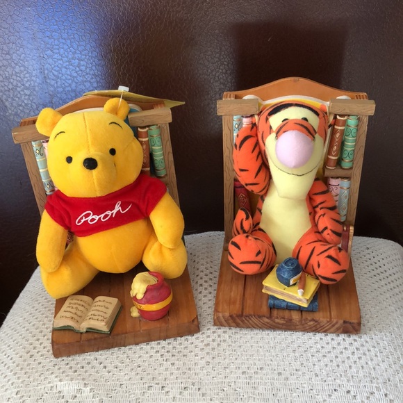 Disney | Toys | Disney Winnie The Pooh And Tigger Bookend Buddies ...